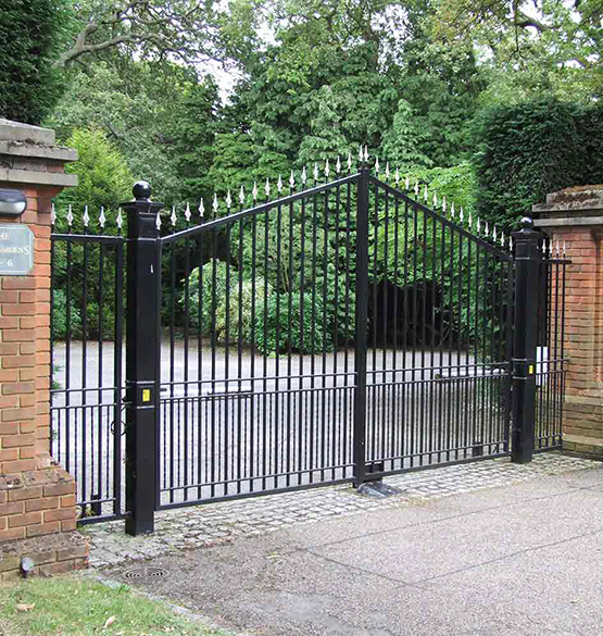 Metal Gates & Railings Uxbridge | Metal Fencing Uxbridge
